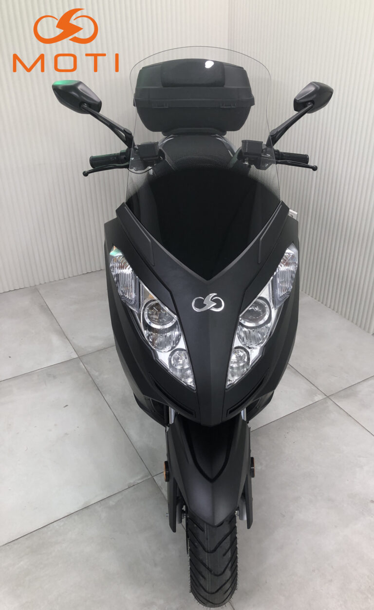 Scooter Elétrica Maxi - Motociclos - Scooters | Moti